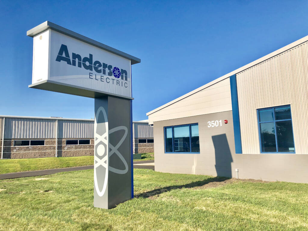 Anderson-Electric-Car-Removal - Ace Sign Co