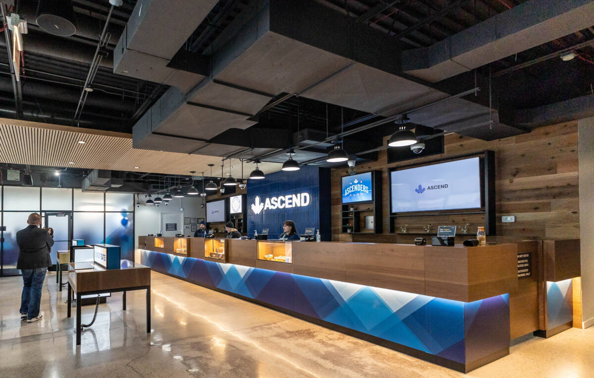 Ascend :: National Signage Program - Ace Sign Co