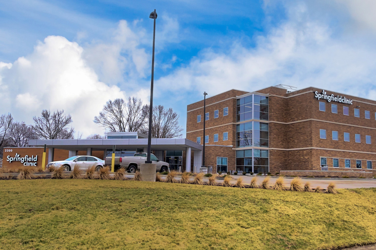 Springfield Clinic Main Campus - Ace Sign Co