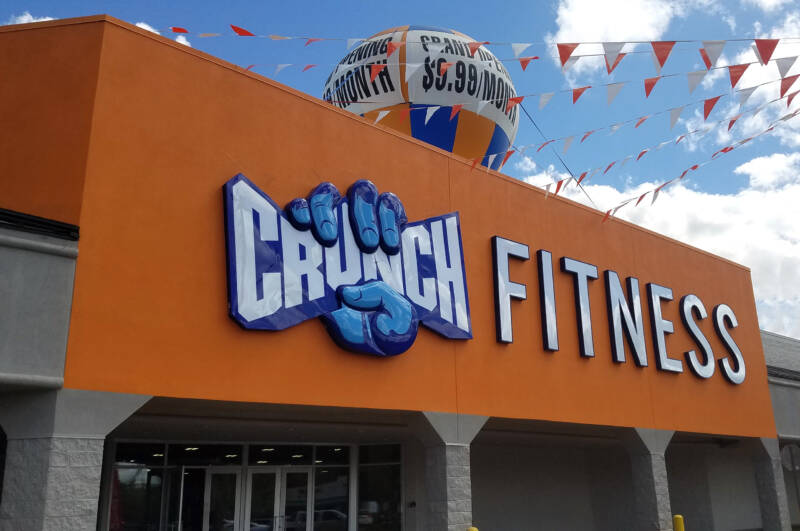 Crunch Fitness :: National Sign Program - Ace Sign Co