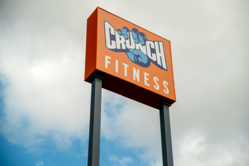 Crunch Fitness :: National Sign Program - Ace Sign Co