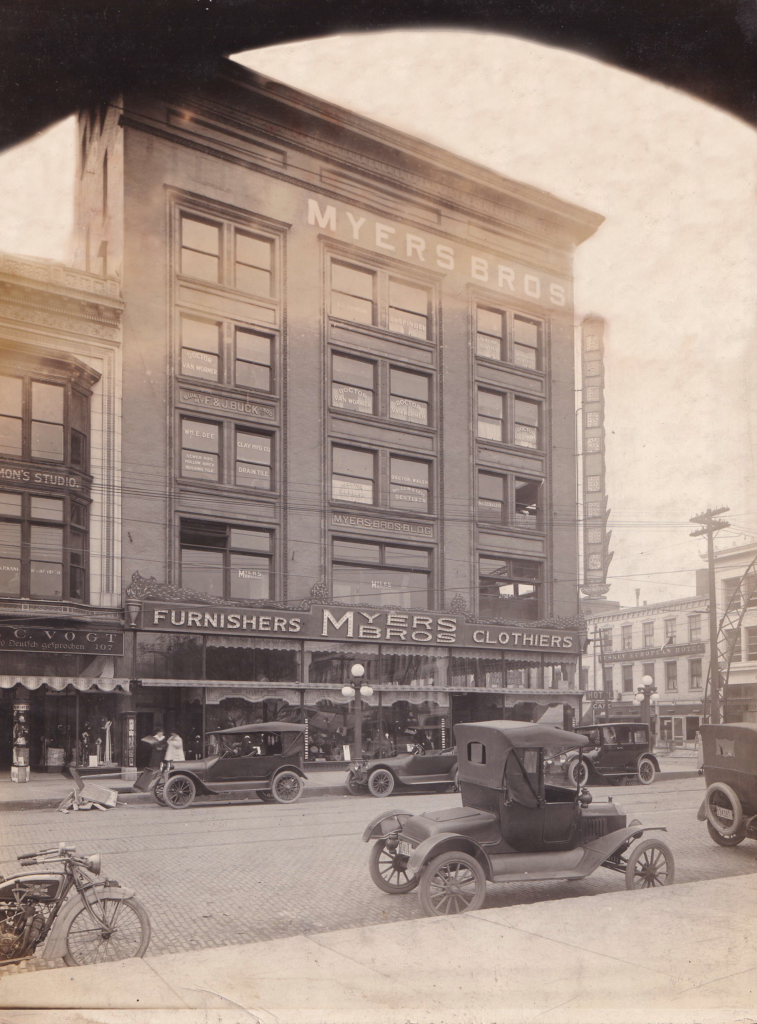 Myers Building 5th and Washington 1916 - Ace Sign Co