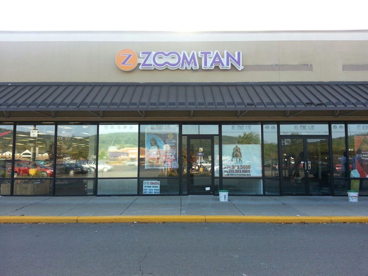 Zoom Tan :: National Sign Program - Ace Sign Co