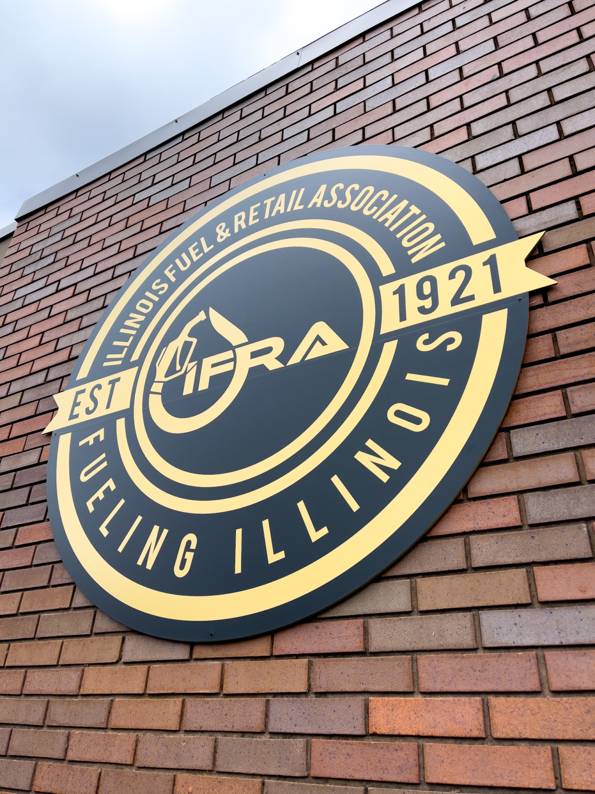 Illinois Fuel Retail Association Non Illuminated Logo 2 - Ace Sign Co