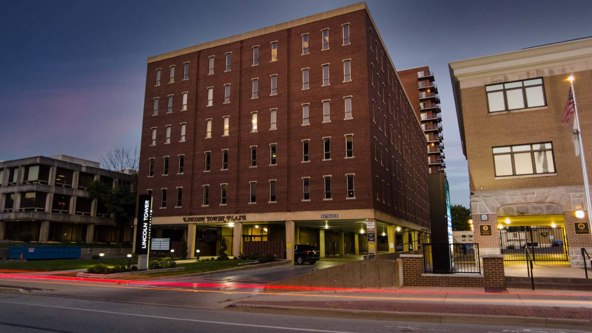 Lincoln Tower Apartments - Ace Sign Co