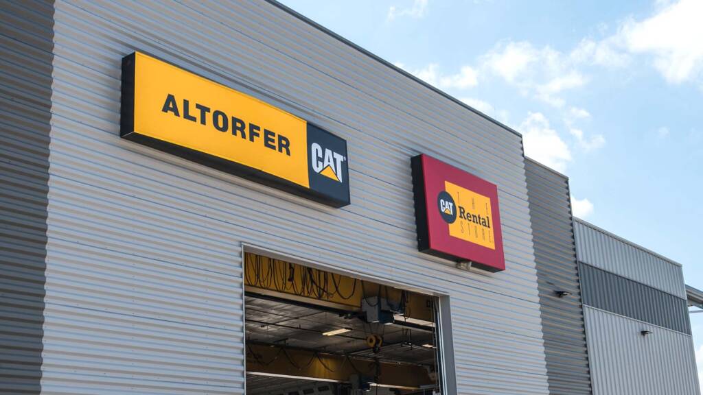 Illuminated Wall Mounted Building Signs - Ace Sign Co