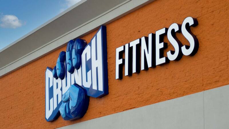 Crunch Fitness :: National Sign Program - Ace Sign Co