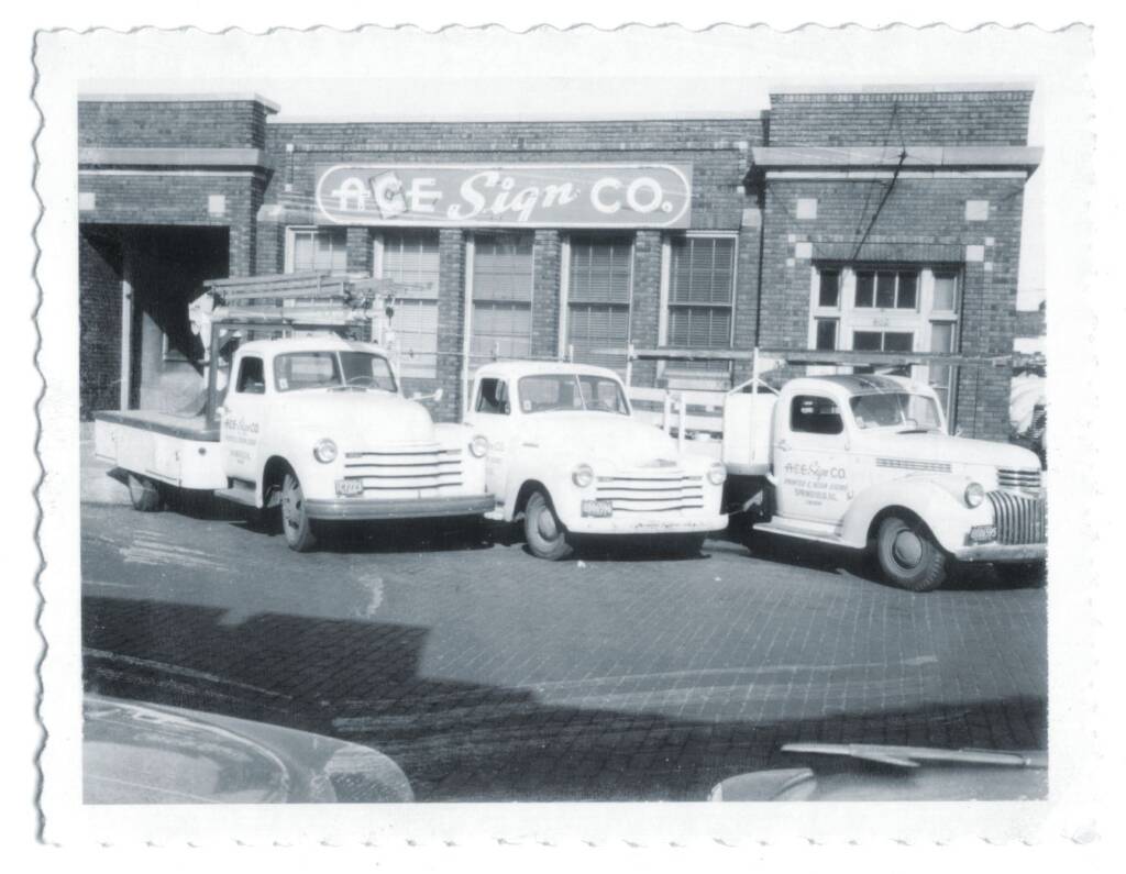 ace.history.trucks7 - Ace Sign Co